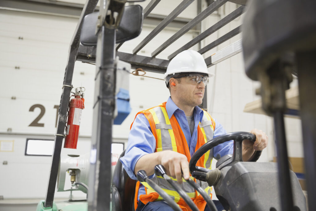 Ausbildung zum Gabelstaplerfahrer in Dresden - Kuhn Arbeitssicherheit ...
